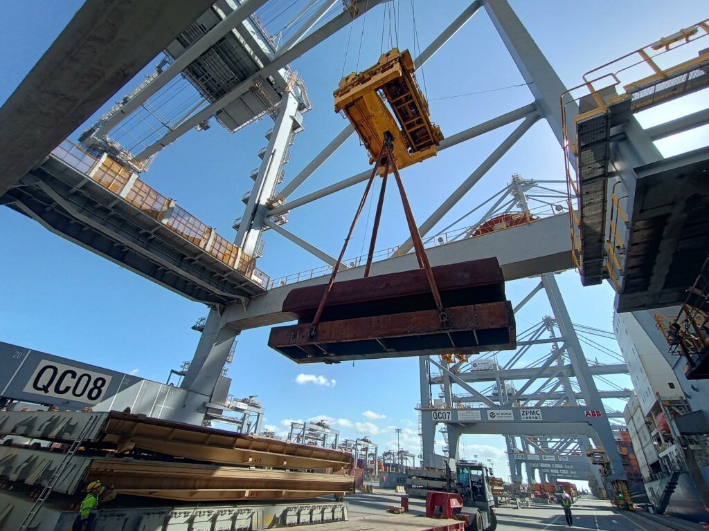 Project Cargo - Freight Forwarding | Peters & May